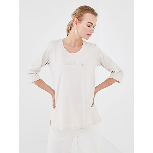 LCW CLASSIC Bisiklet Yaka Baskılı Yarım Kollu Pamuklu Kadın Tişört