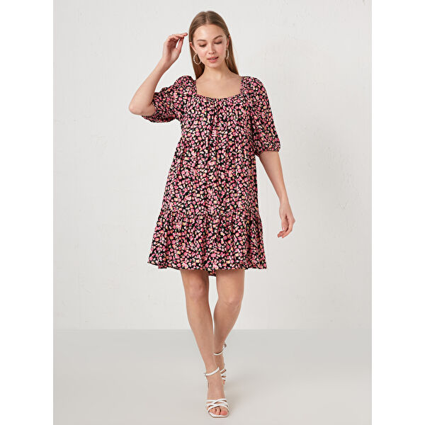 LCW VISION Kare Yaka Çiçek Baskılı Kısa Kollu Maroken Kumaş Kadın Elbise