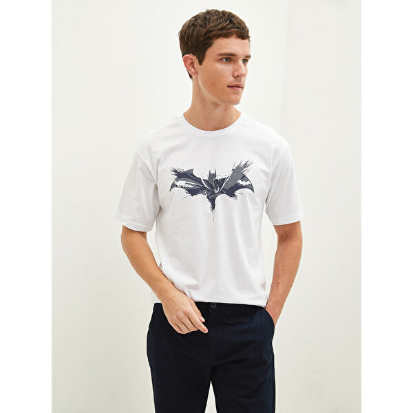 LCW CASUAL Bisiklet Yaka Kısa Kollu Batman Baskılı Penye Erkek Tişört LCW CASUAL Bisiklet Yaka Kısa Kollu Batman Baskılı Penye Erkek Tişört