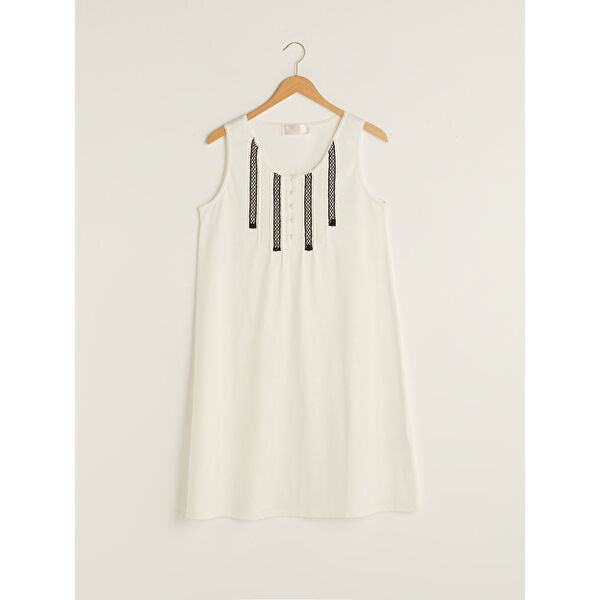 LCW DREAM Bisiklet Yaka Kolsuz Nakışlı Pamuklu Kadın Gecelik