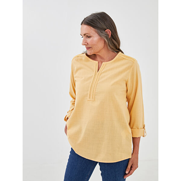 LCW GRACE Kaçık Yaka Nakışlı Uzun Kollu Pamuklu Kadın Bluz