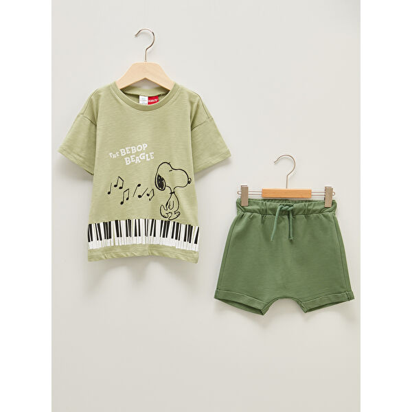 Bisiklet Yaka Kısa Kollu Snoopy Baskılı Pamuklu Erkek Bebek Tişört ve Şort 2'li Takım