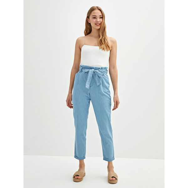 Yüksek Bel Kemerli Cep Detaylı Kadın Rodeo Jean Pantolon