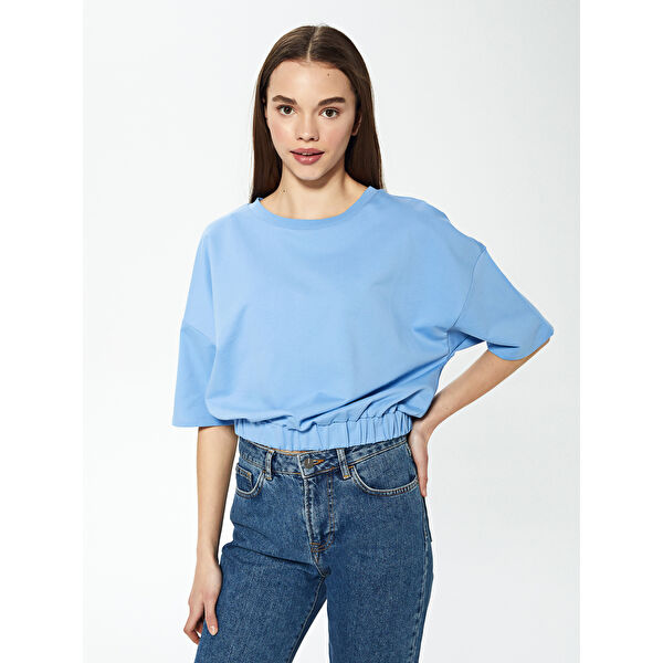 LCW VISION Bisiklet Yaka Düz Kısa Kollu Crop Kadın Sweatshirt LCW VISION Bisiklet Yaka Düz Kısa Kollu Crop Kadın Sweatshirt