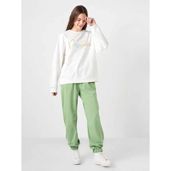 LCW CASUAL Bisiklet Yaka Slogan Baskılı Uzun Kollu Kadın Sweatshirt