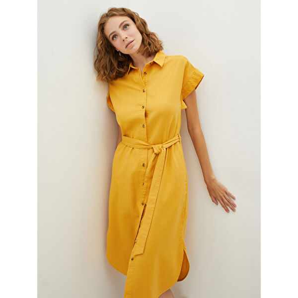 LCW CASUAL Gömlek Yaka Beli Kuşaklı Kısa Kollu Pamuklu Kadın Elbise