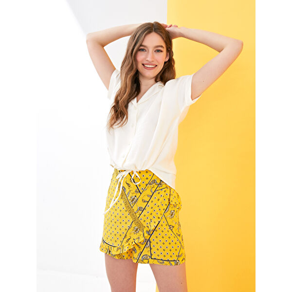 LCW CASUAL Düğme Kapamalı Düz Kısa Kollu Dobby Kumaş Kadın Gömlek