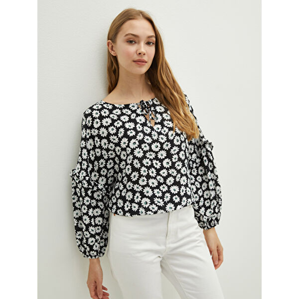 LCW CASUAL Bağlamalı Yaka Çiçek Baskılı Uzun Kollu Poplin Kadın Bluz LCW CASUAL Bağlamalı Yaka Çiçek Baskılı Uzun Kollu Poplin Kadın Bluz