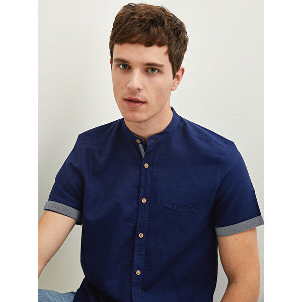 LCW CASUAL Slim Fit Hakim Yaka Kısa Kollu Erkek Gömlek