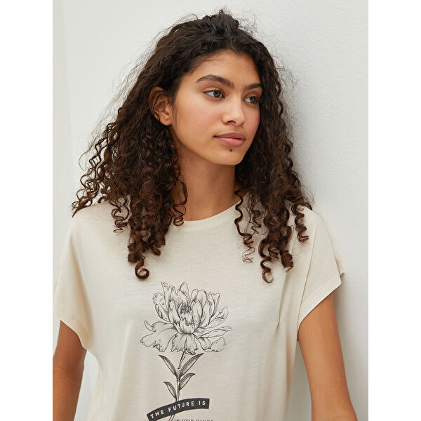 LCW GREEN Bisiklet Yaka Baskılı Kısa Kollu Viskon Kadın Tişört