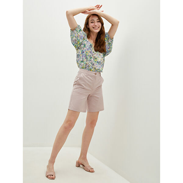 LCW BASIC Cep Detaylı Düz Gabardin Kumaş Kadın Bermuda Şort LCW BASIC Cep Detaylı Düz Gabardin Kumaş Kadın Bermuda Şort