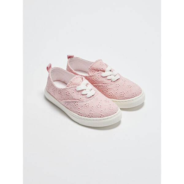 Nakış Detaylı Bağcıklı Kız Çocuk Spor Ayakkabı Nakış Detaylı Bağcıklı Kız Çocuk Spor Ayakkabı