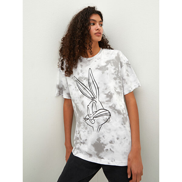 LCW CASUAL Bisiklet Yaka Bugs Bunny Baskılı Kısa Kollu Pamuklu Kadın Tişört