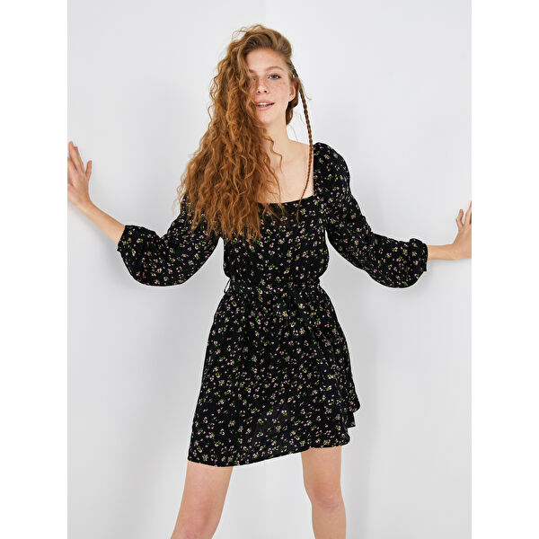 XSIDE Kare Yaka Çiçekli Uzun Kollu Viskon Kadın Elbise