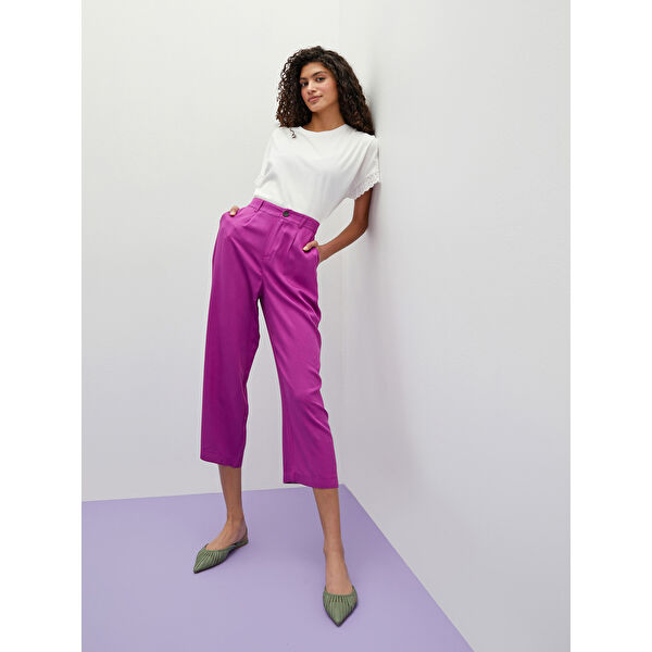 LCW CASUAL Bol Fit Cep Detaylı Geniş Paça Viskon Kadın Capri