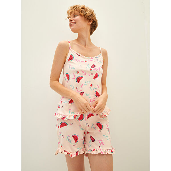 LCW DREAM U Yaka İp Askılı Desenli Pamuklu Kadın Şortlu Pijama Takımı LCW DREAM U Yaka İp Askılı Desenli Pamuklu Kadın Şortlu Pijama Takımı