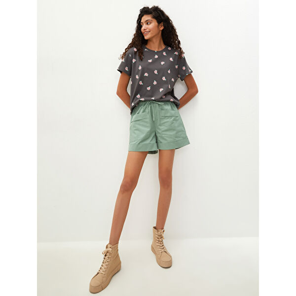 LCW CASUAL Beli Lastikli Cep Detaylı Gabardin Kumaş Kadın Şort