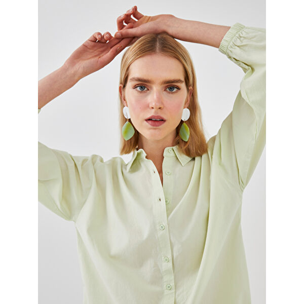 LCW CLASSIC Düğmeli Gömlek Yaka Düz Uzun Kollu Poplin Kumaş Kadın Tunik LCW CLASSIC Düğmeli Gömlek Yaka Düz Uzun Kollu Poplin Kumaş Kadın Tunik