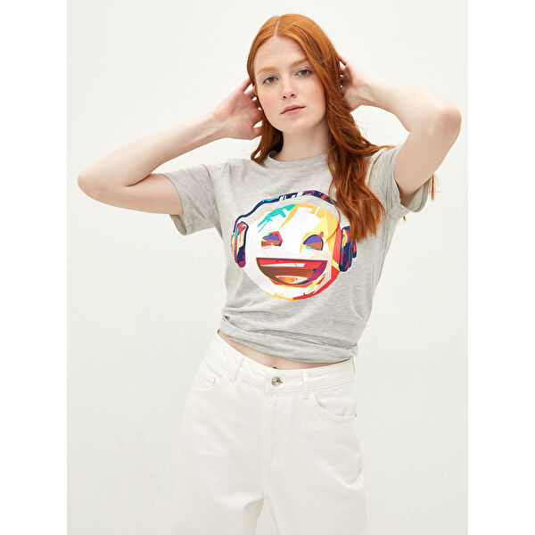 Bisiklet Yaka Emoji Baskılı Kısa Kollu Pamuklu Kadın Tişört Bisiklet Yaka Emoji Baskılı Kısa Kollu Pamuklu Kadın Tişört