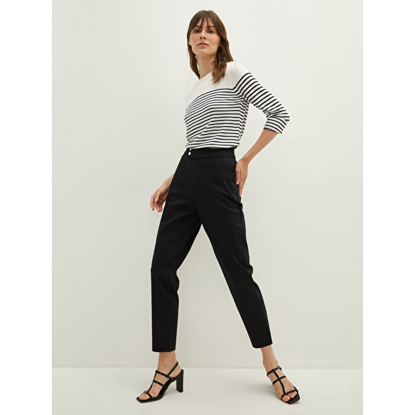 Deri Görünümlü Topuklu Kadın Sandalet Deri Görünümlü Topuklu Kadın Sandalet