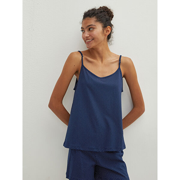 LCW DREAM U Yaka İp Askılı Puantiyeli Pamuklu Kadın Şortlu Pijama Takımı LCW DREAM U Yaka İp Askılı Puantiyeli Pamuklu Kadın Şortlu Pijama Takımı