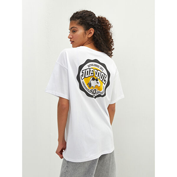 Bisiklet Yaka Snoopy Baskılı Kısa Kollu Kadın Tişört Bisiklet Yaka Snoopy Baskılı Kısa Kollu Kadın Tişört