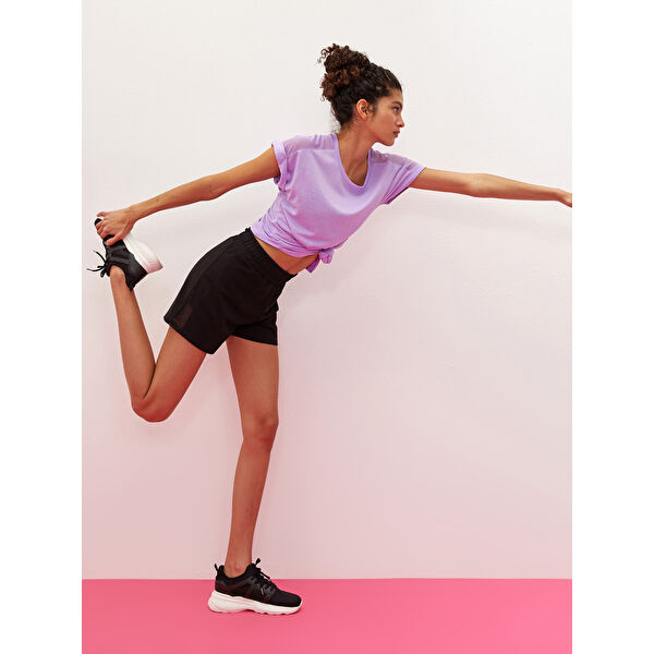 Beli Lastikli File Detaylı Kadın Spor Şort Beli Lastikli File Detaylı Kadın Spor Şort