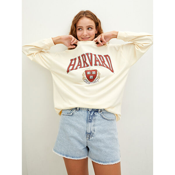 LCW CASUAL Bisiklet Yaka Harvard Baskılı Uzun Kollu Kadın Sweatshirt LCW CASUAL Bisiklet Yaka Harvard Baskılı Uzun Kollu Kadın Sweatshirt