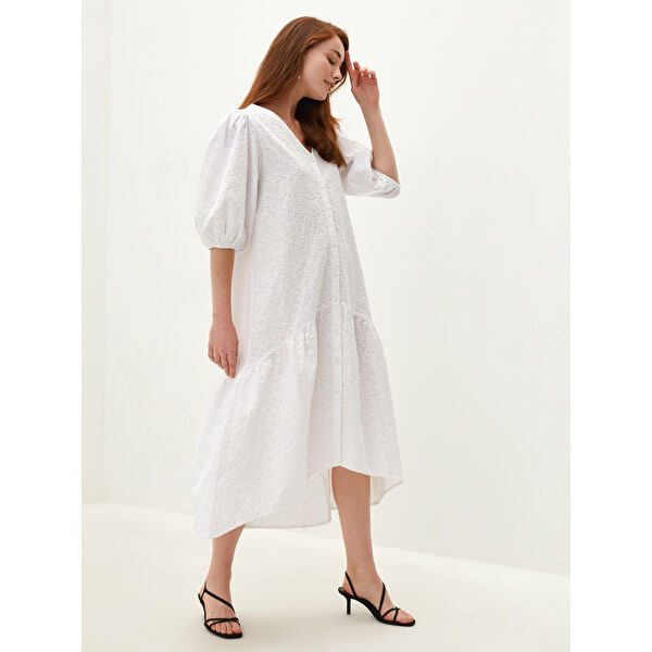 LCW CLASSIC V Yaka Nakışlı Hafif Balon Kollu A Kesim Vual Kumaş Kadın Elbise