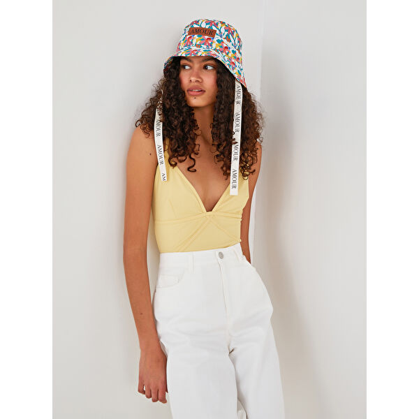 LCW LIMITED Askılı Kendinden Desenli Kadın Bodysuit LCW LIMITED Askılı Kendinden Desenli Kadın Bodysuit