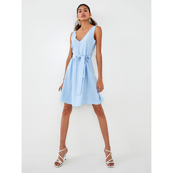 LCW VISION V Yaka Düz Beli Kuşaklı Kadın Elbise