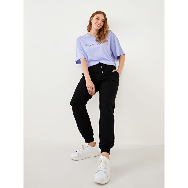 Büyük Beden Beli Lastikli Düz Cep Detaylı Kadın Jogger Eşofman Altı Büyük Beden Beli Lastikli Düz Cep Detaylı Kadın Jogger Eşofman Altı