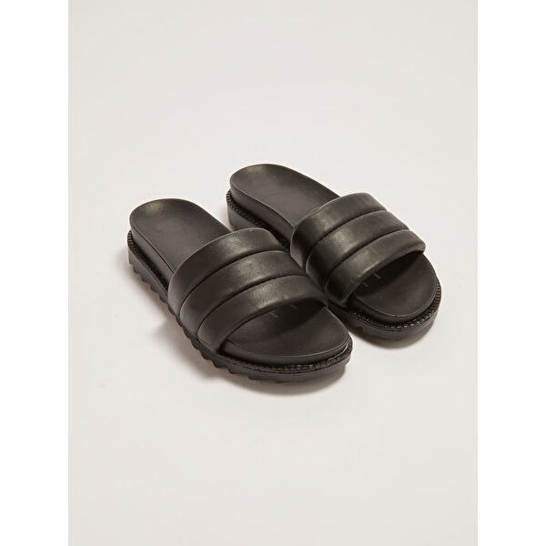 Deri Görünümlü Tek Bantlı Kadın Terlik