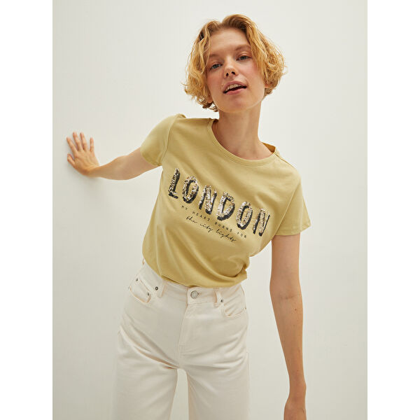 LCW CASUAL Bisiklet Yaka Pul Payet Baskılı Kısa Kollu Kadın Tişört