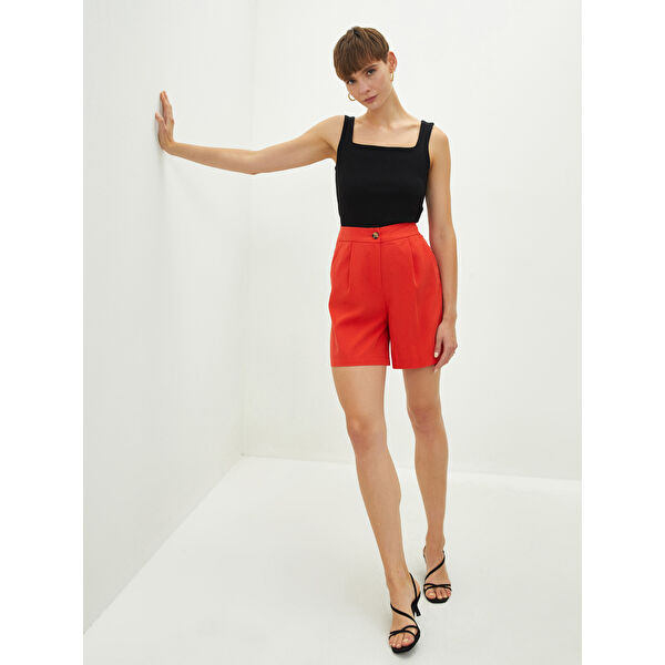 LCW VISION Yüksek Bel Bol Fit Cep Detaylı Kadın Bermuda Şort LCW VISION Yüksek Bel Bol Fit Cep Detaylı Kadın Bermuda Şort