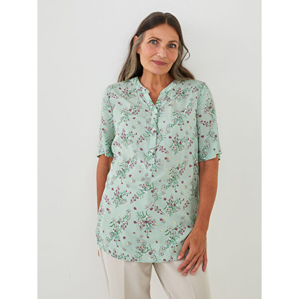 LCW GRACE Kaçık Yaka Çiçekli Kısa Kollu Viskon Kadın Bluz