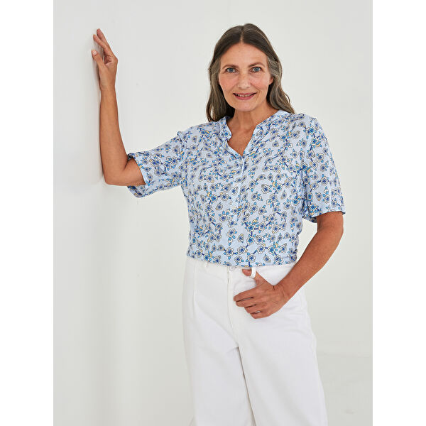 LCW GRACE Kaçık Yaka Çiçekli Kısa Kollu Viskon Kadın Bluz