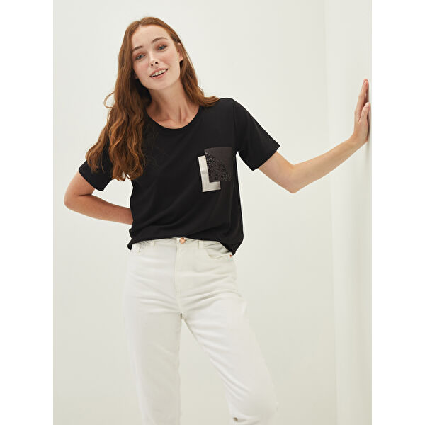LCW CLASSIC Bisiklet Yaka Payet İşlemeli Kısa Kollu Kadın Tişört