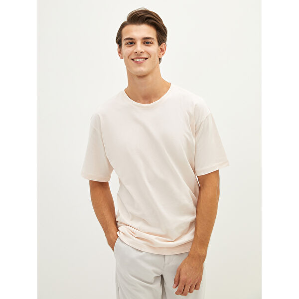 LCW BASIC Oversize Bisiklet Yaka Kısa Kollu Penye Erkek Tişört LCW BASIC Oversize Bisiklet Yaka Kısa Kollu Penye Erkek Tişört