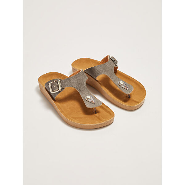 Toka Detaylı Parmak Arası Kadın Terlik