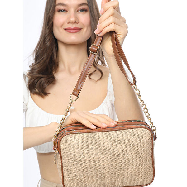 Madamra Çok Bölmeli Kapitoneli Kadın Çapraz Çanta Madamra Çok Bölmeli Kapitoneli Kadın Çapraz Çanta