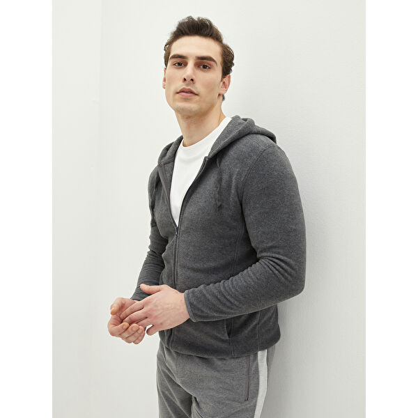 LCW BASIC Kapüşonlu Uzun Kollu Polar Erkek Spor Hırka LCW BASIC Kapüşonlu Uzun Kollu Polar Erkek Spor Hırka