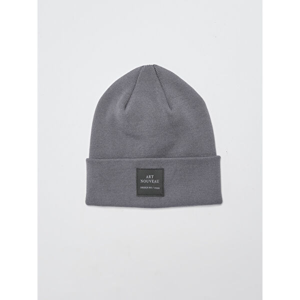 Etiket Detaylı Erkek Triko Bere