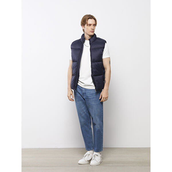 LCW VISION Slim Fit Dik Yaka Kalın Erkek Yelek LCW VISION Slim Fit Dik Yaka Kalın Erkek Yelek