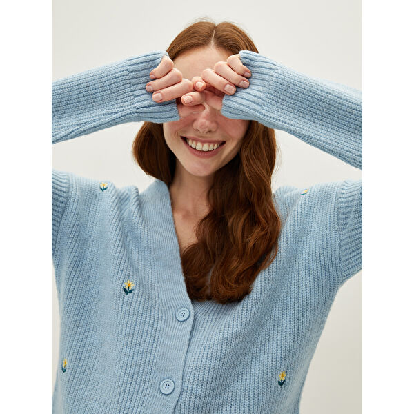 V Yaka Çiçek Nakışlı Uzun Kollu Hamile Triko Hırka