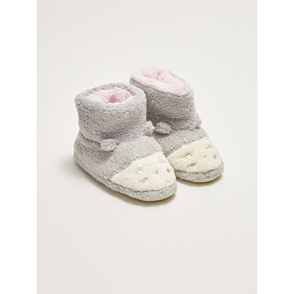 Nakış Detaylı 3D Aplikeli Kız Çocuk Ev Botu