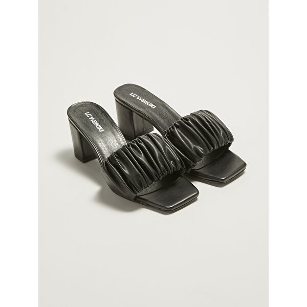 Deri Görünümlü Tek Bantlı Topuklu Kadın Terlik