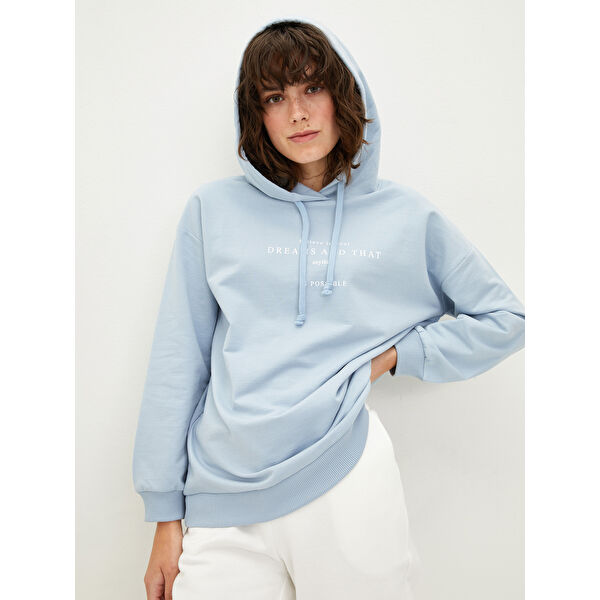 LCW CASUAL Kapüşonlu Slogan Baskılı Uzun Kollu Kadın Sweatshirt