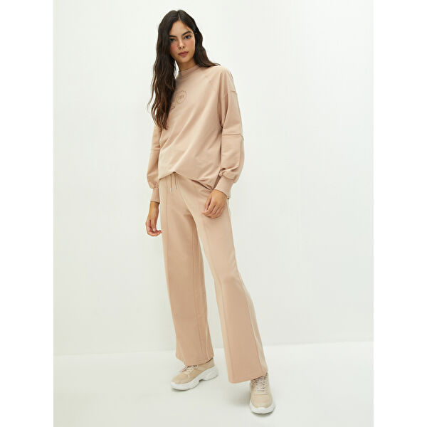 Beli Lastikli Geniş Paça Düz Kadın Eşofman Altı Beli Lastikli Geniş Paça Düz Kadın Eşofman Altı