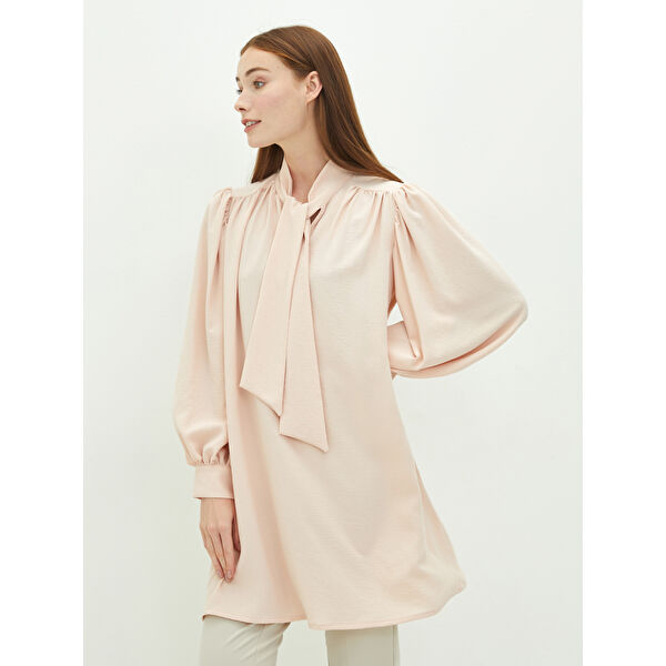 LCWAIKIKI Classic Bağlama Detaylı Uzun Kollu Basic Kadın Tunik LCWAIKIKI Classic Bağlama Detaylı Uzun Kollu Basic Kadın Tunik